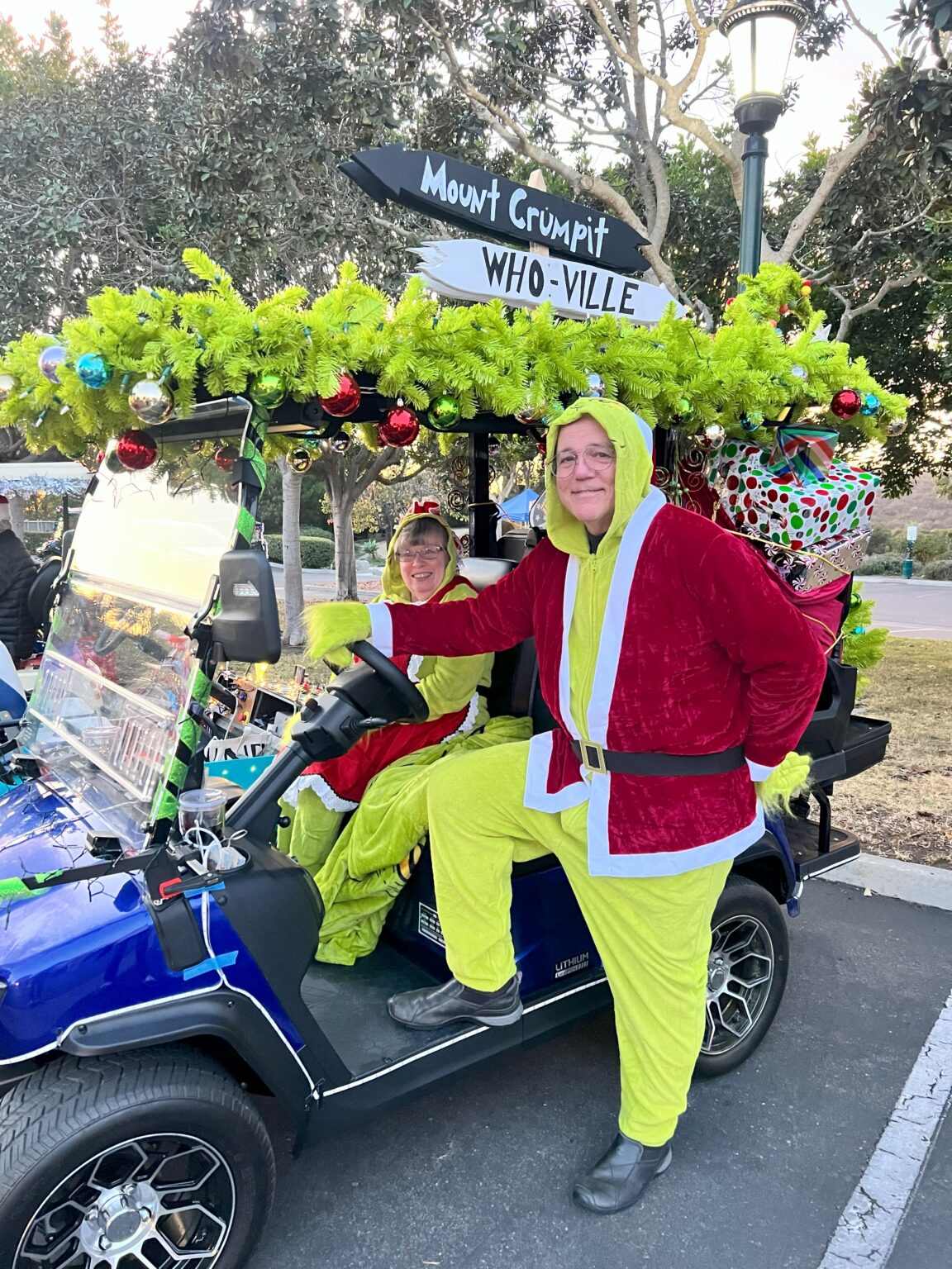 Ocean Hills Country Club Holiday Golf Cart Parade